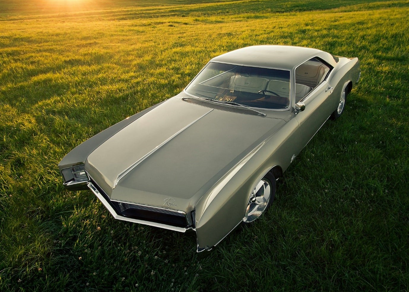 Who Owns Buick? | Business Strategy Hub
