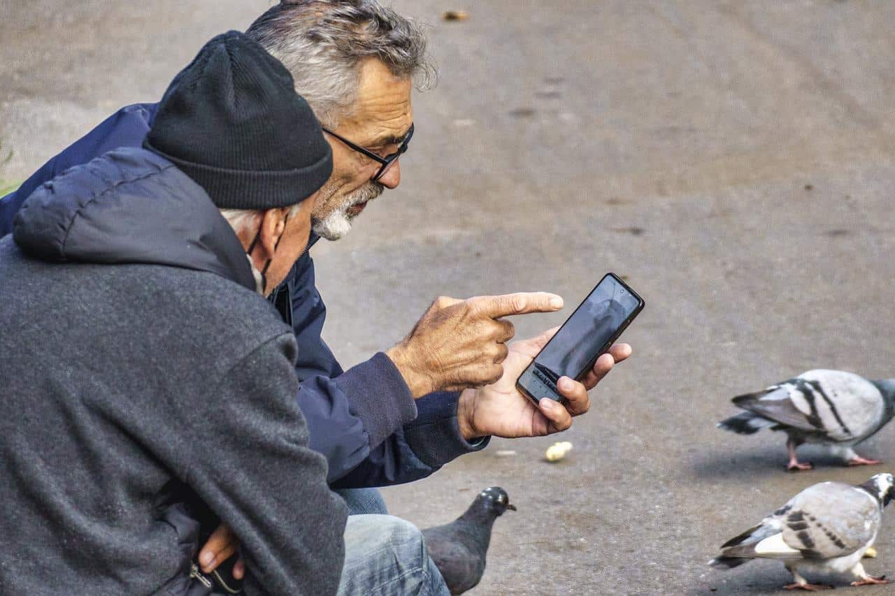 Who Owns Consumer Cellular? | Business Strategy Hub